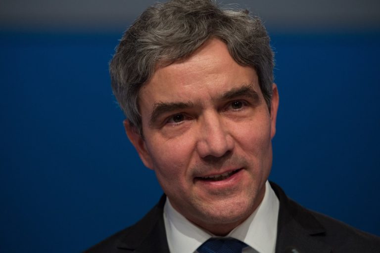 Entretien avec le Président de la Cour constitutionnelle fédérale ...